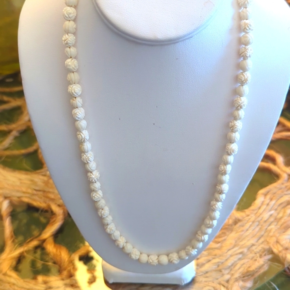 NATURAL LIFE | Jewelry | Vintage Carved Bone Necklace | Poshmark